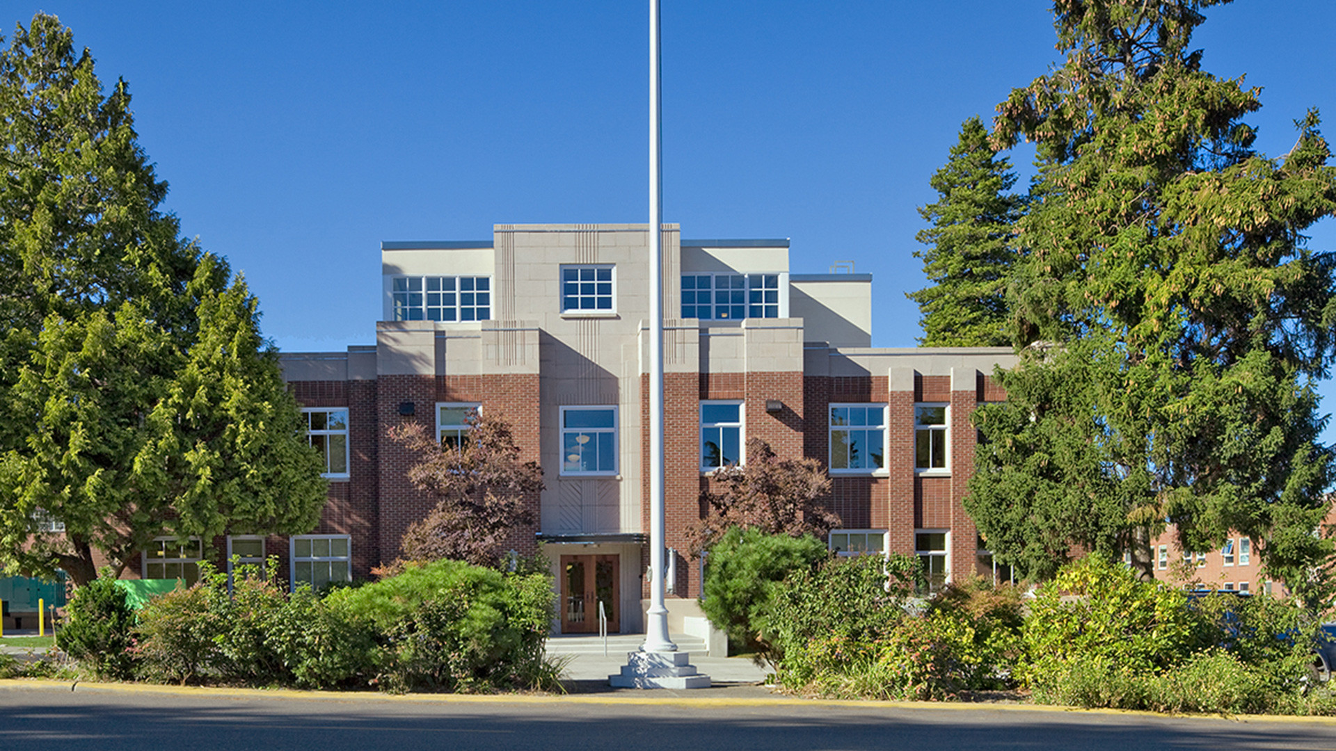 UW Pediatric Dental Building | Swenson Say Fagét