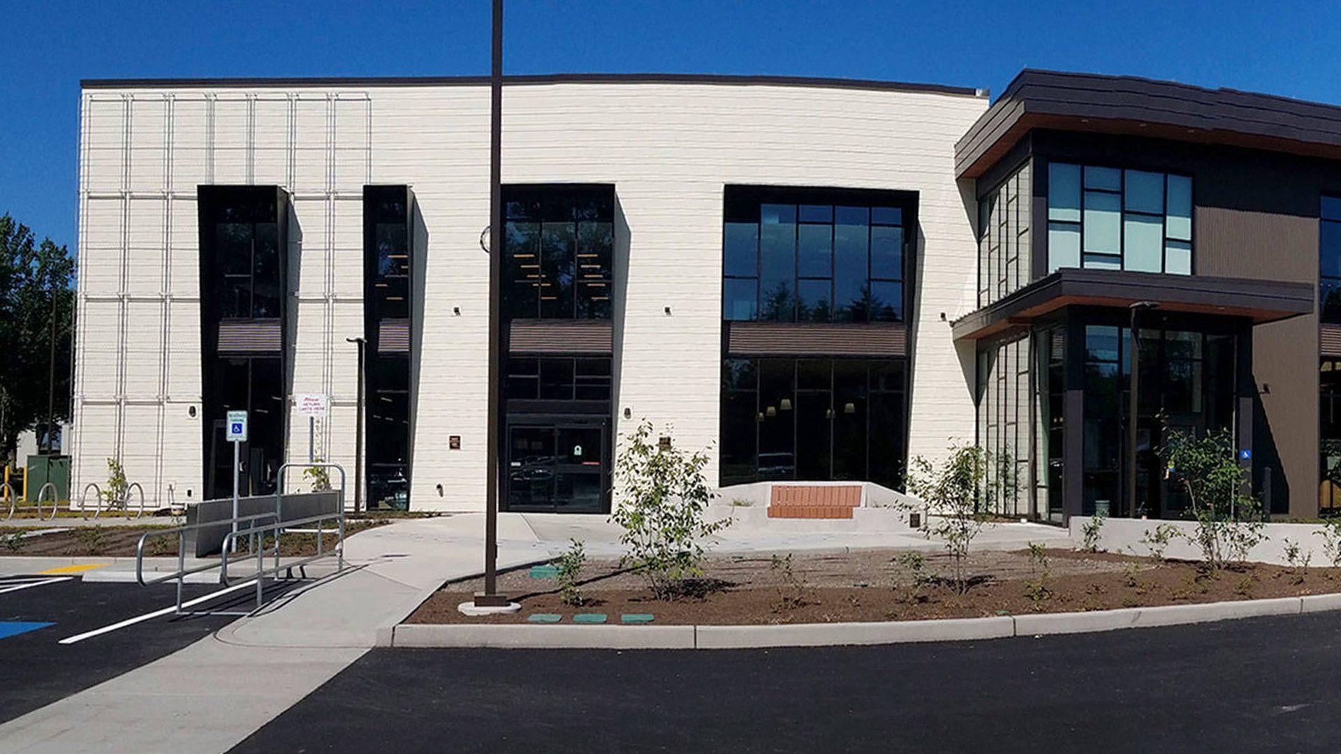 Hopelink's Redmond Integrated Service Center | Swenson Say Fagét